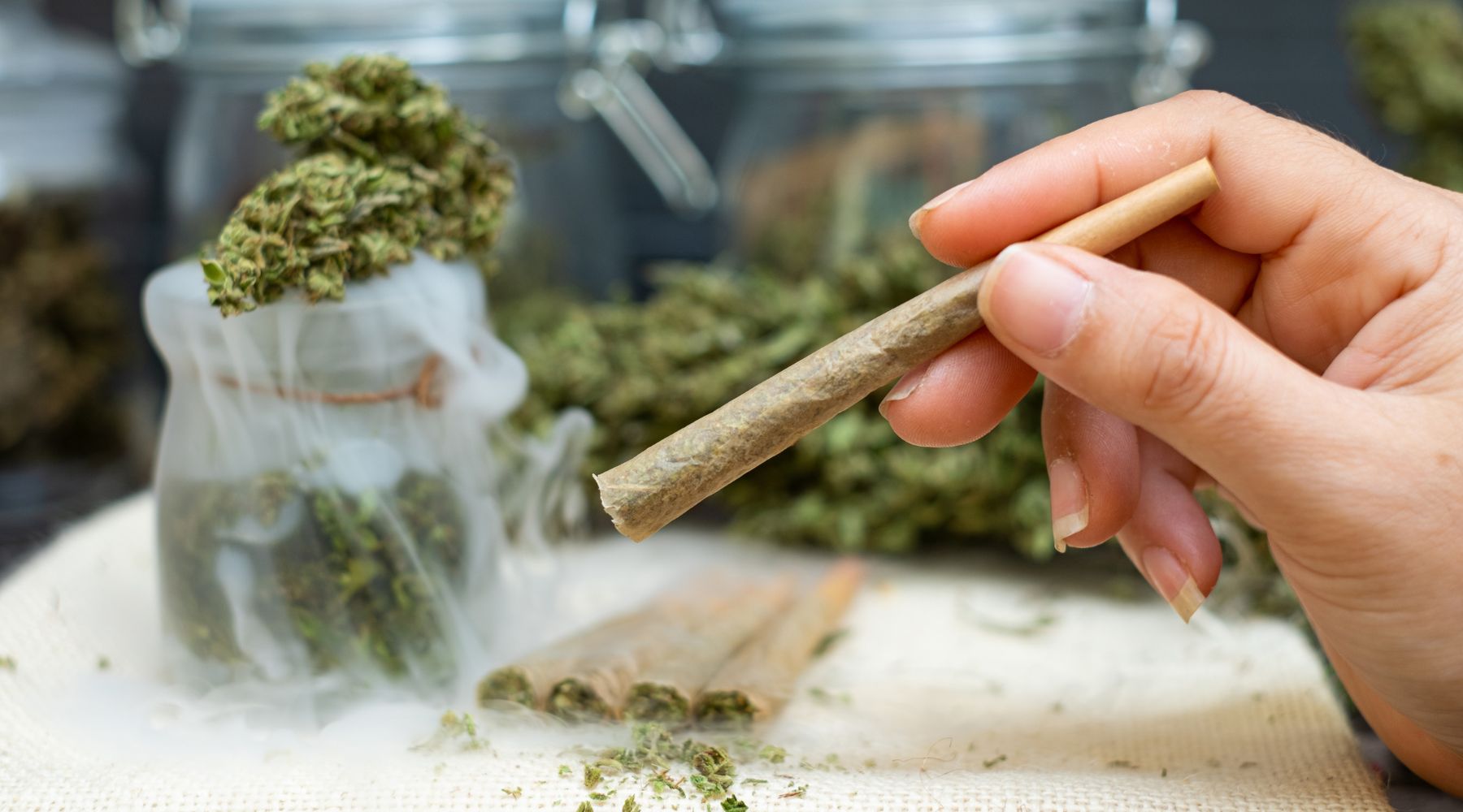 Ultimate Guide To Rolling The Perfect Weed Joint Ultimate Guide To Rolling The Perfect Weed Joint