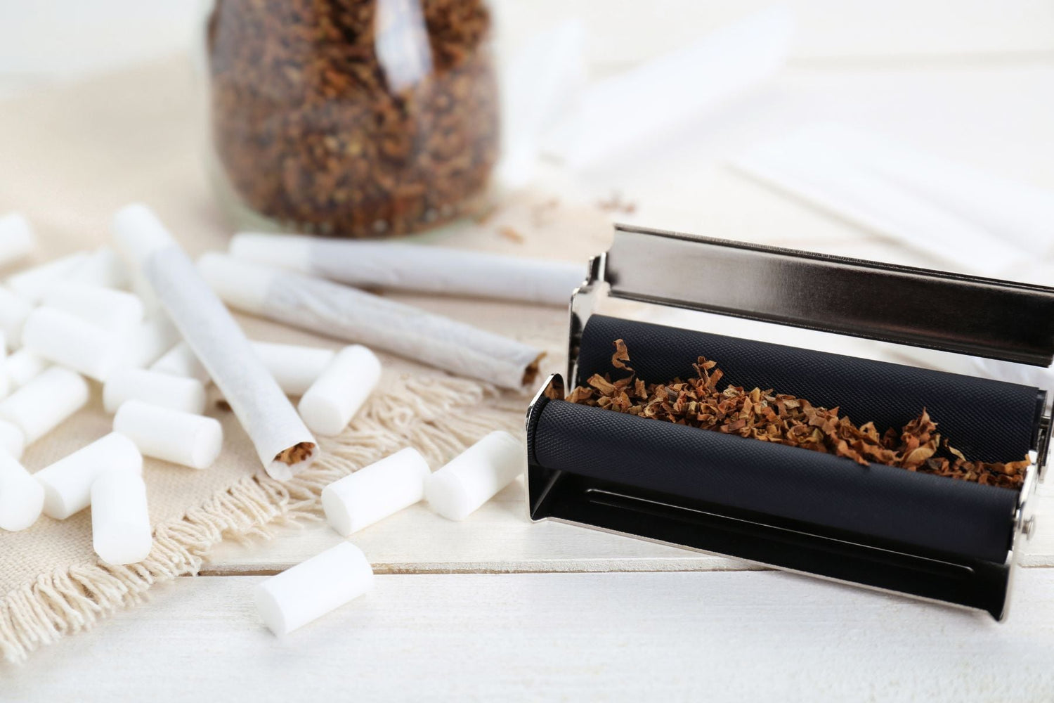 Crafting Perfect Smokes: A Guide on How to Use a Cigarette Roller